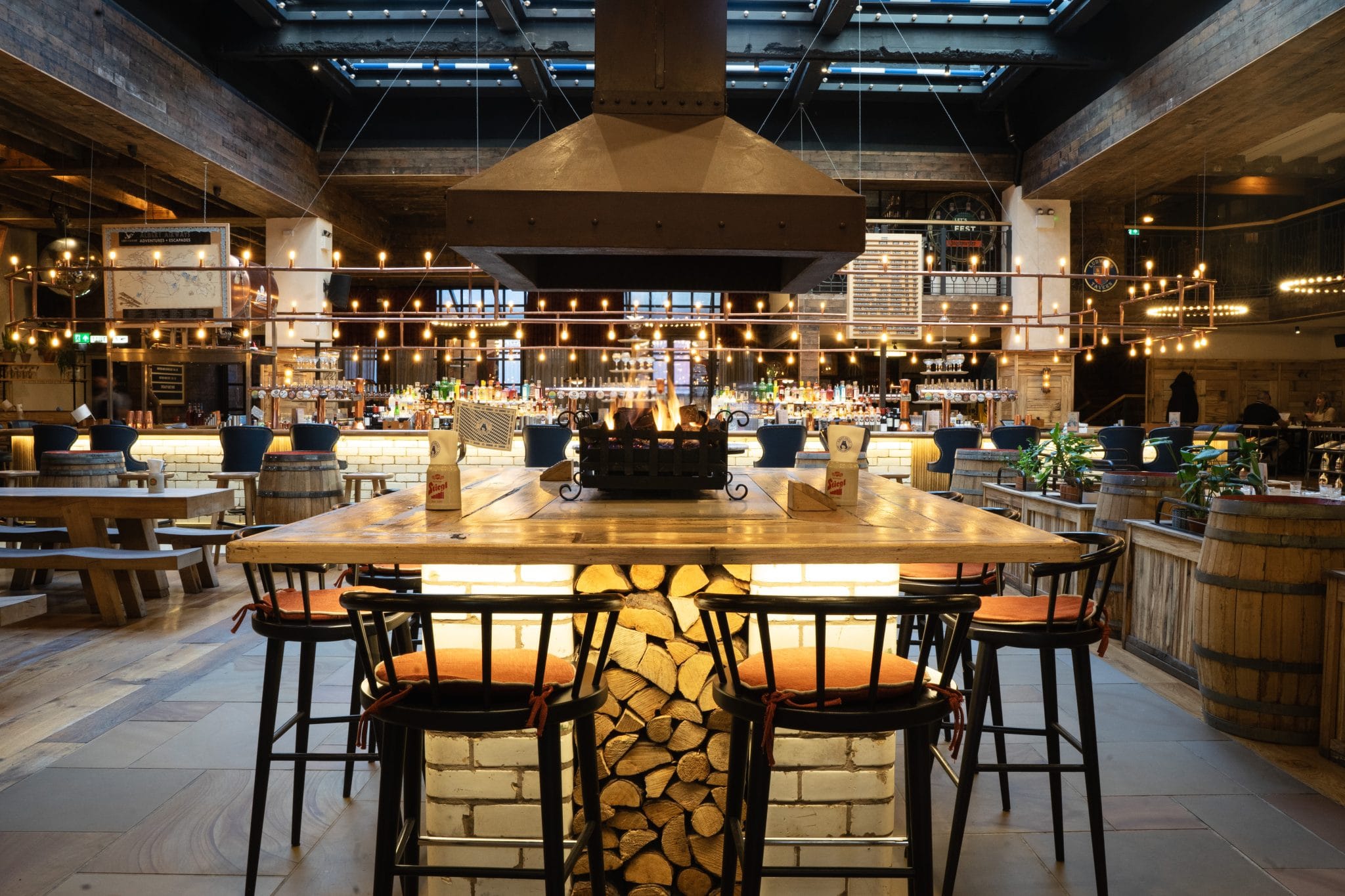 Alpine Restaurant with Live Music & Shows - Find your Location