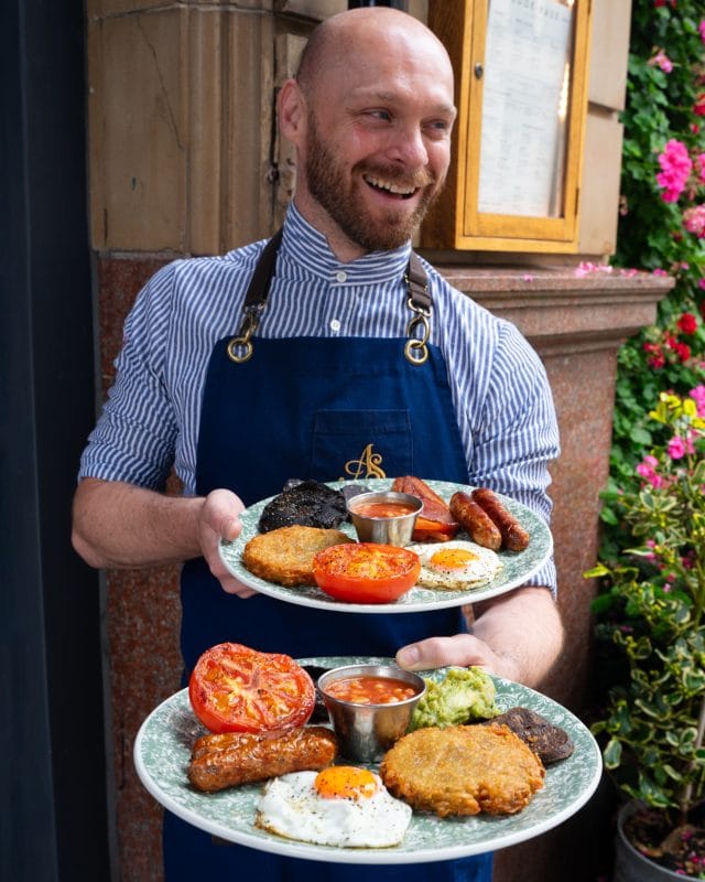 Bar, Restaurant + Beer Hall – Albert's Schloss Liverpool