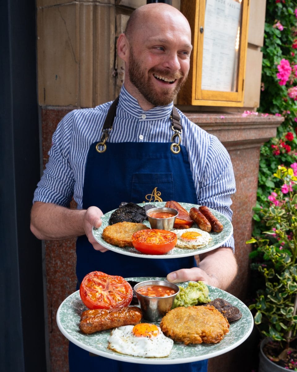 Bar, Restaurant + Beer Hall – Albert's Schloss Liverpool