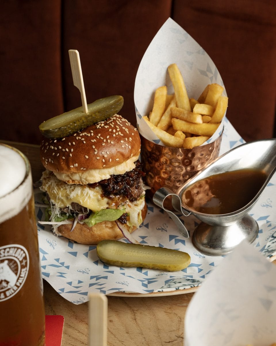 Das Baron Burger - Albert's Schloss